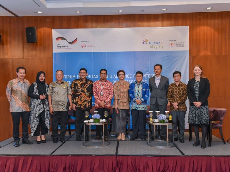 Third Integrity Week Indonesia – "Benefits from Integrity - Businesses ...