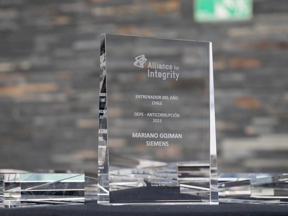 Celebrating the impact of compliance champions: Latin American Trainers ...